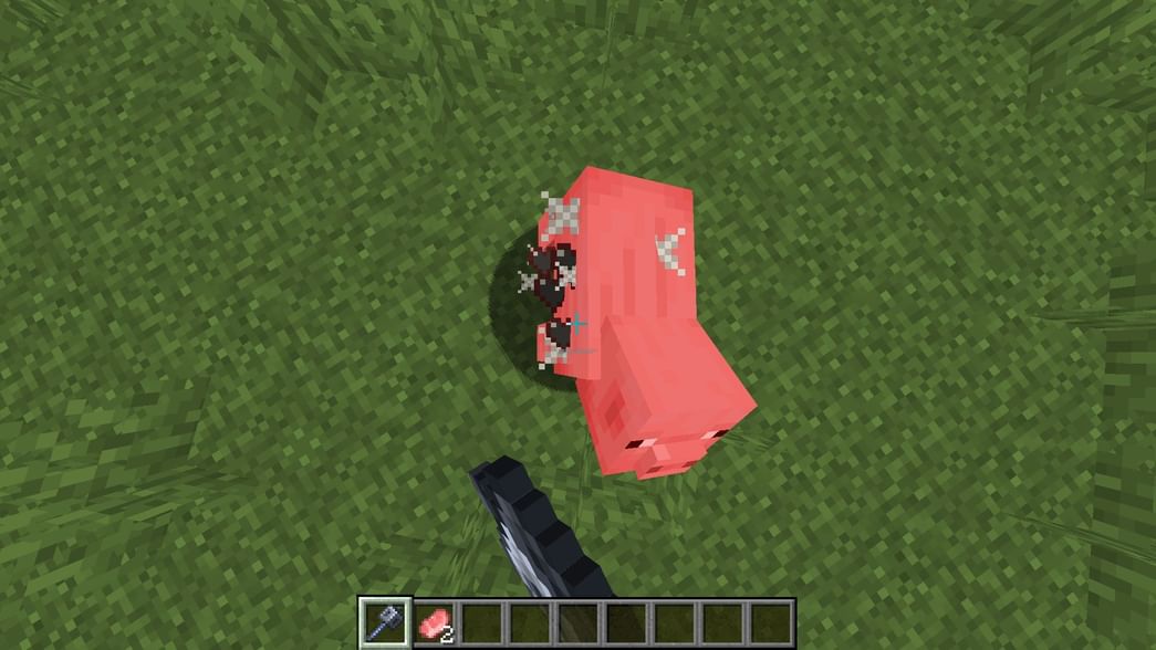 Mace vs sword in Minecraft: Which weapon is better?