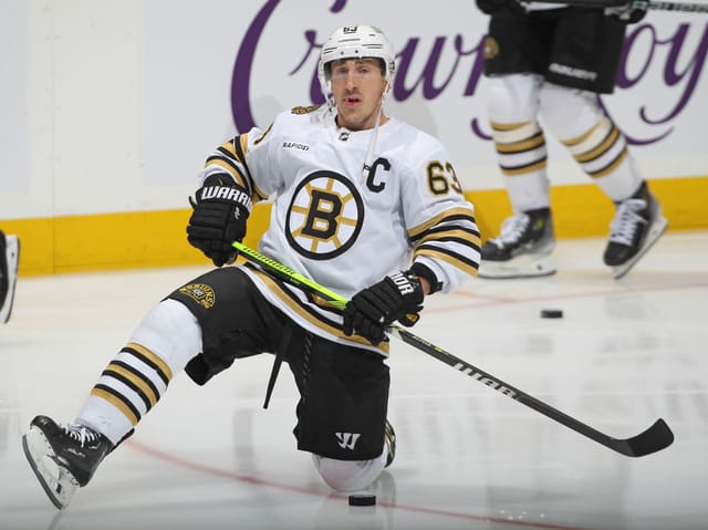 "Worth every penny" "Where do I donate?": NHL fans react as Jake McCabe ...