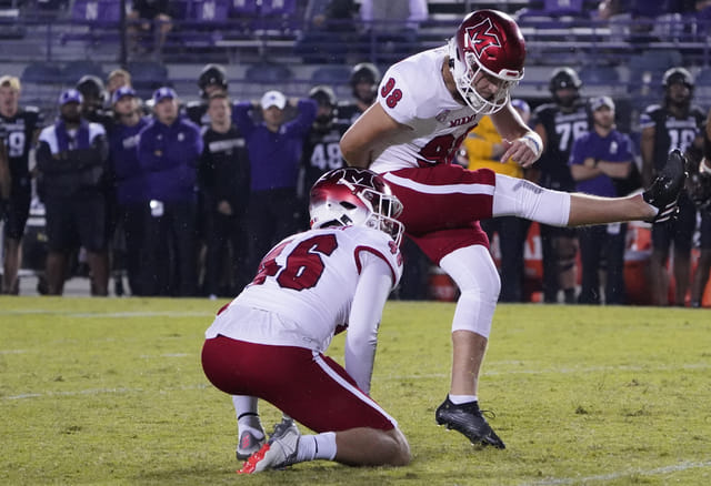 Graham Nicholson stats: Exploring new Alabama kicker & Lou Groza award ...