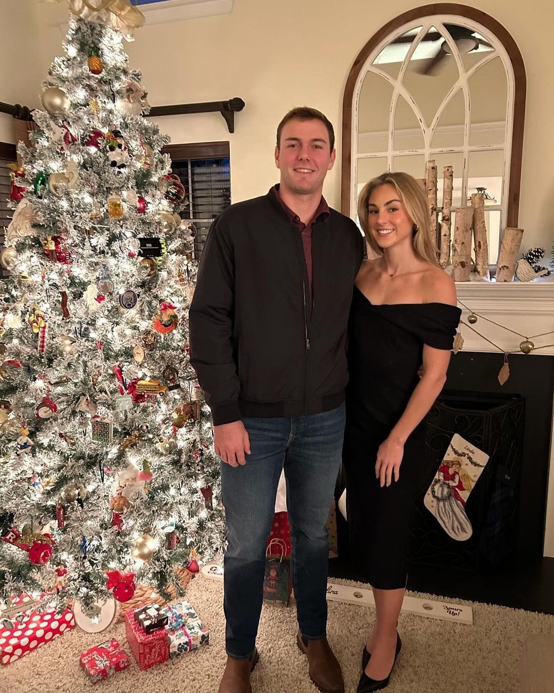 Who is Ethan Petry’s girlfriend, Grace Zamrowski?