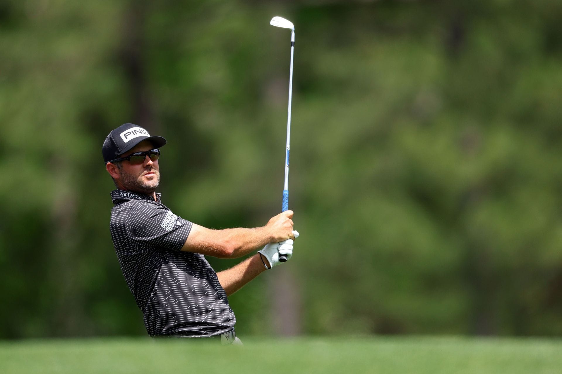 What's in Corey Conners' bag?