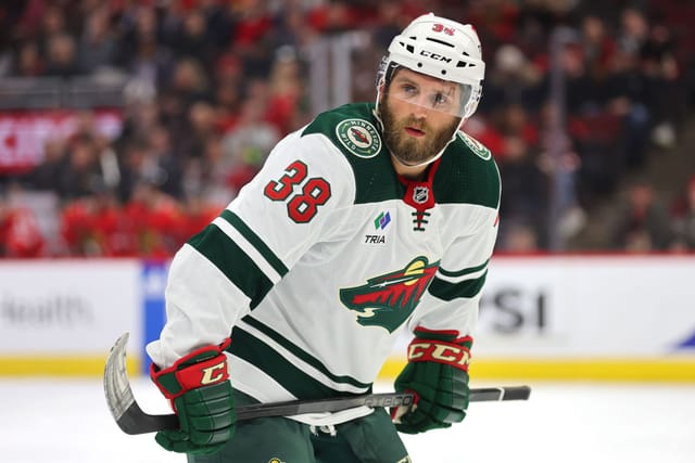 WATCH: Ryan Hartman throws stick at referee, gets 3-game suspension