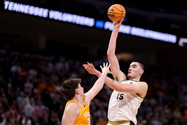 Zach Edey stats tonight: How did the Purdue star perform in Elite Eight ...