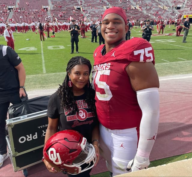 Who is Walter Rouse’s girlfriend, Bobbie Banks?