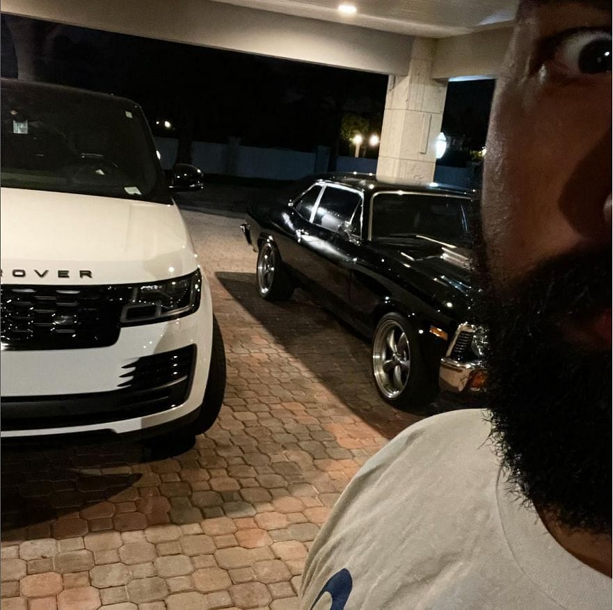 How much is Hollow's Net Worth as of 2024?