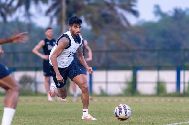 Exclusive | Cutting-edge passes, silky footwork - Jayesh Rane turning ...