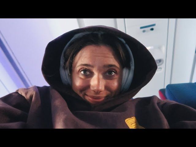 Who is Hannahxxrose?