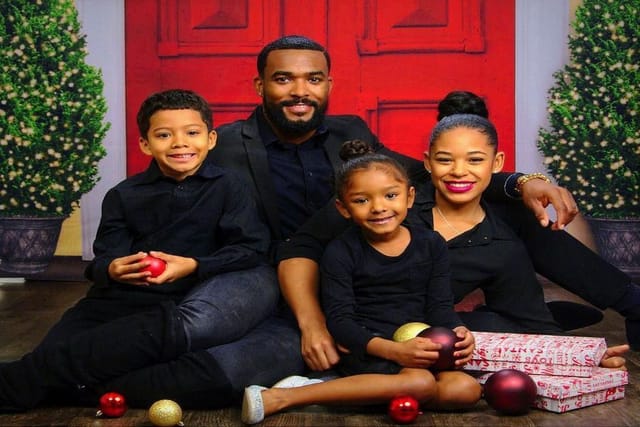 Bianca Belair Family | Parents, Brothers and Sisters and Husband.
