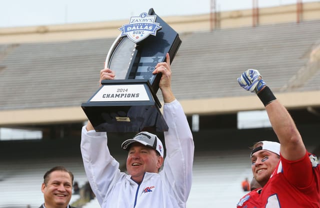 Who is Birmingham Stallions head coach Skip Holtz? Coaching career of ...