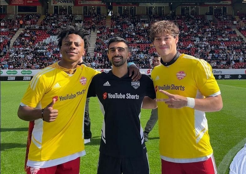 How much is Vikkstar123’s Net Worth in 2024?