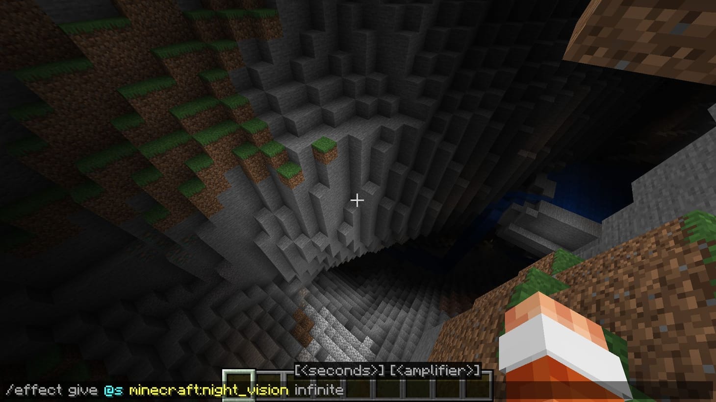 How to use infinite Night Vision command in Minecraft