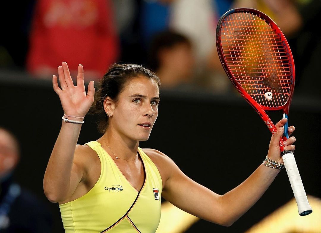 Emma Navarro Biography, Achievements, Career Stats, Records & Career ...