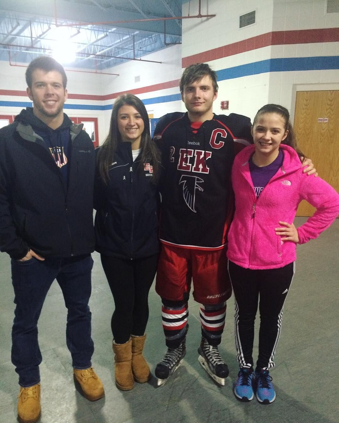 Who is Logan Brown Girlfriend? age nationality and more