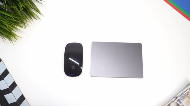 Gaming mouse vs trackpad: Which is best for gaming?