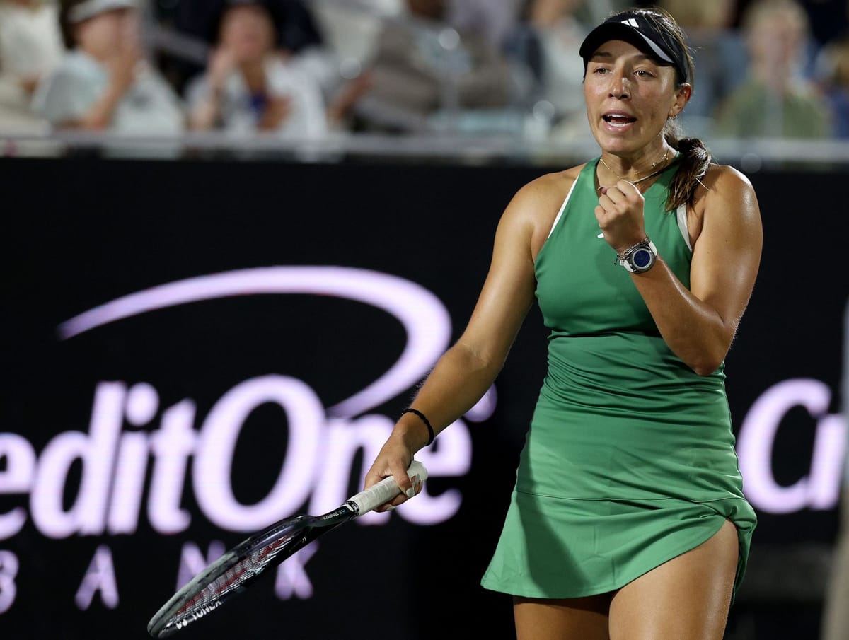 "This is so cute" - Jessica Pegula delighted by 15-year-old hitting ...