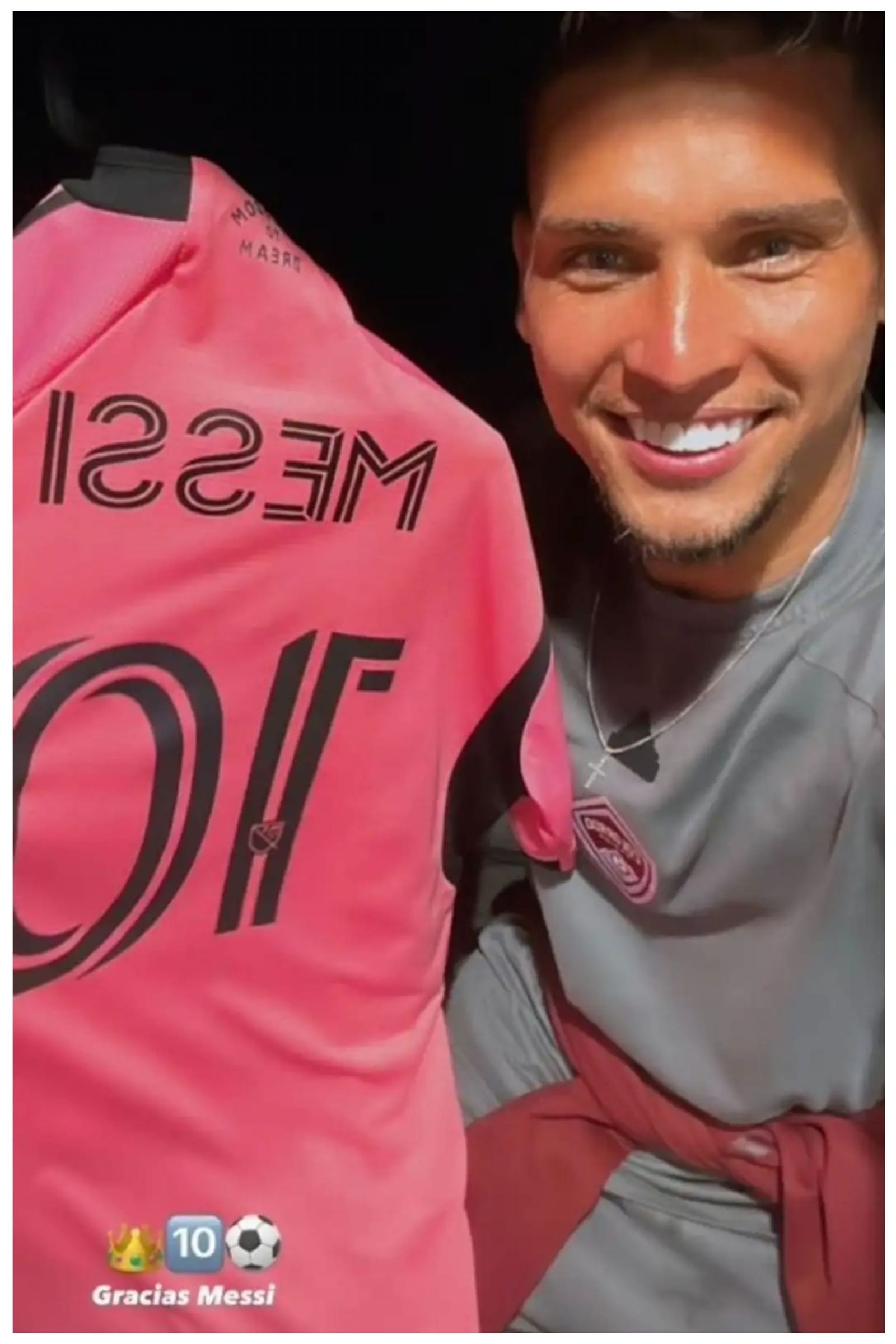 "Gracias Messi" - Brazilian striker thanks Lionel Messi after ...