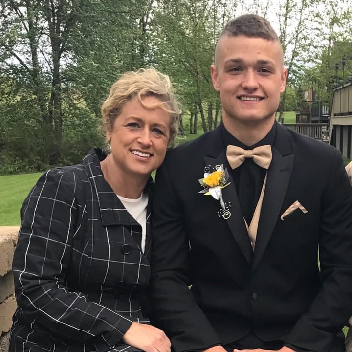 Who are Cade Stover's Parents?