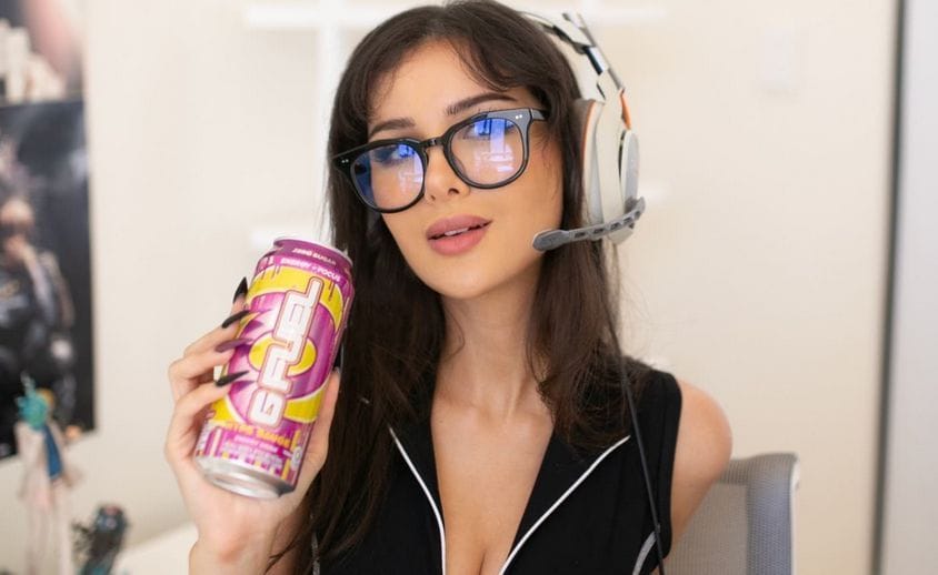 How much is SSSniperWolf Net Worth as of 2022?