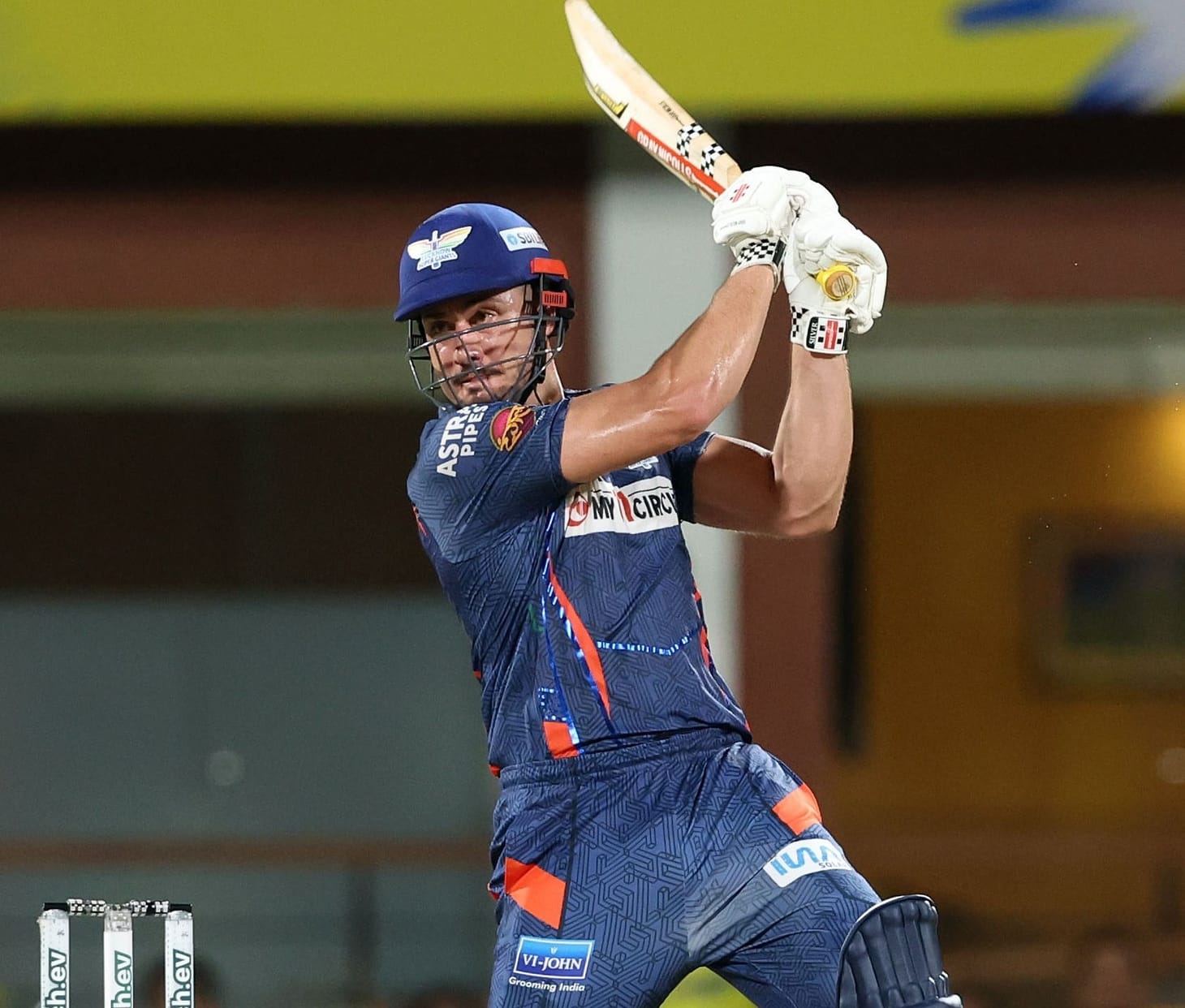 [Watch] Marcus Stoinis hits the winning runs as LSG stun CSK in IPL ...