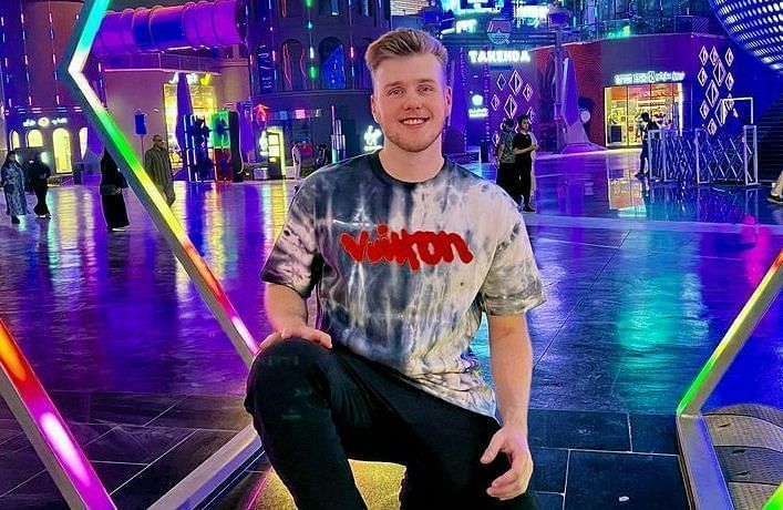 How much is Lachlan's Net Worth as of 2024?