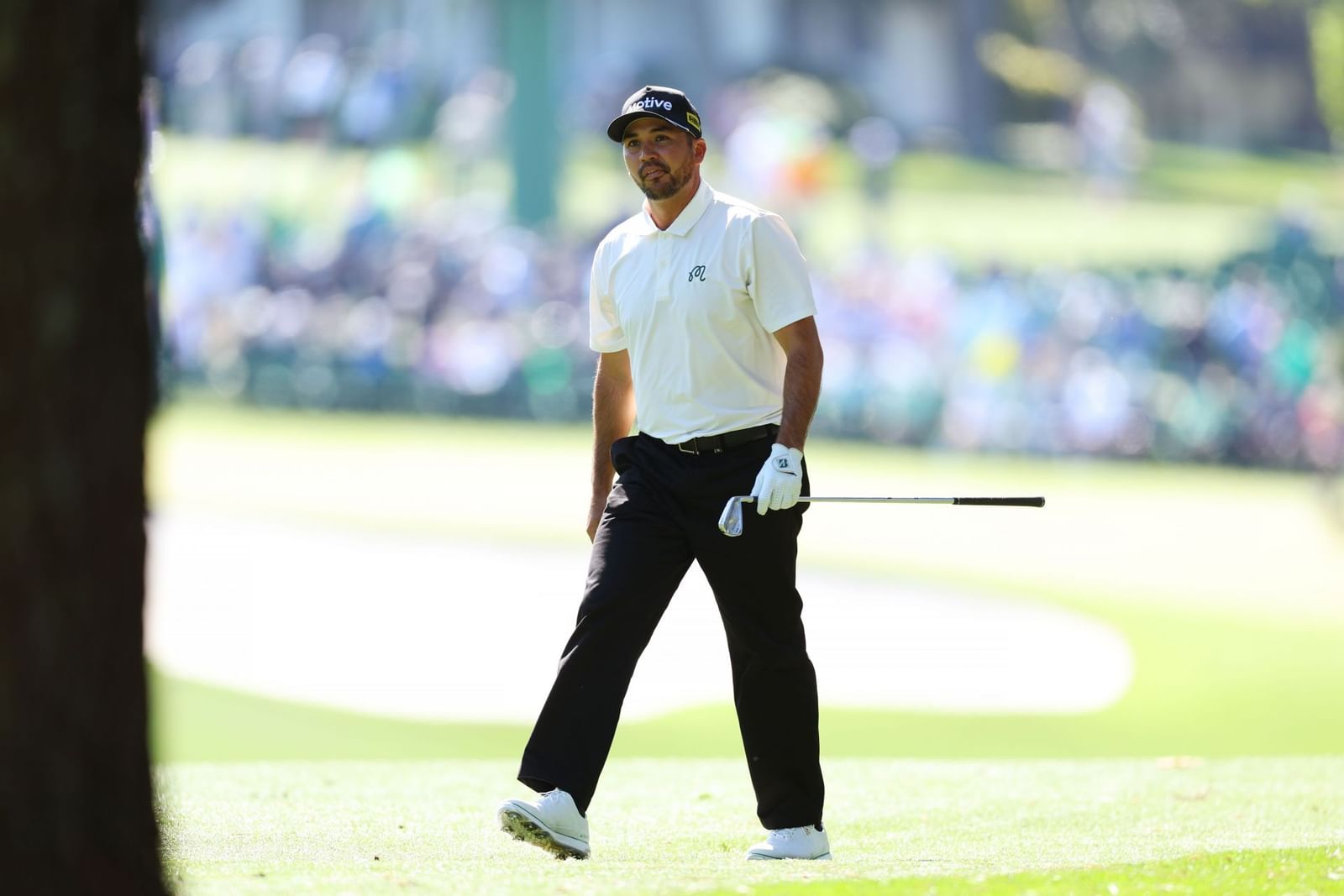 Who is Jason Day's clothing sponsor at the Masters?