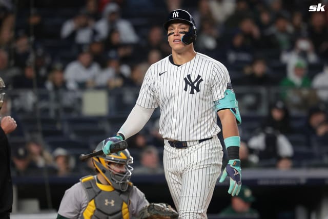 “Fix this pathetic excuse called an offense” - Yankees fans react as ...