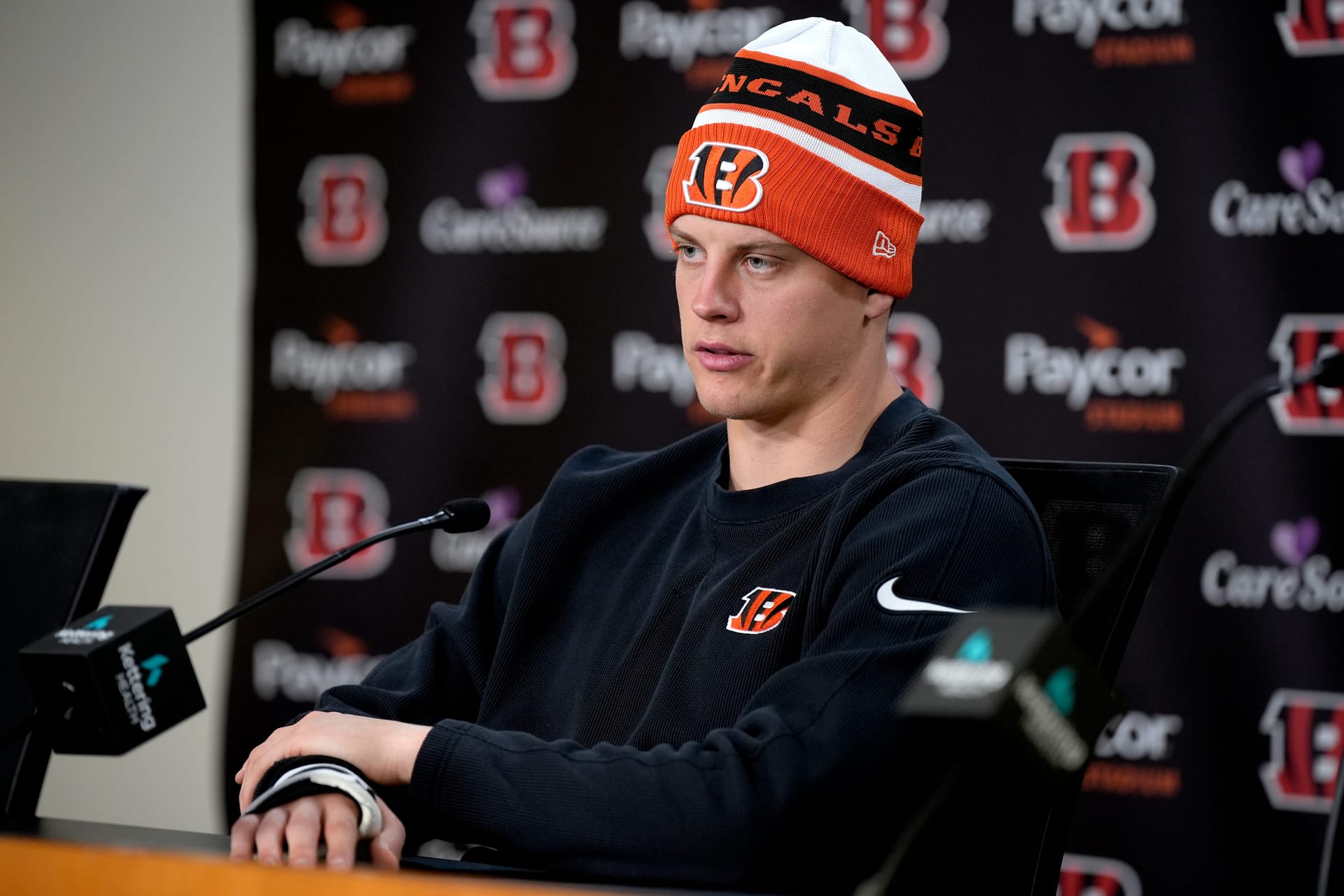 Joe Burrow pumps brakes on recovery from wrist surgery: "It has good ...