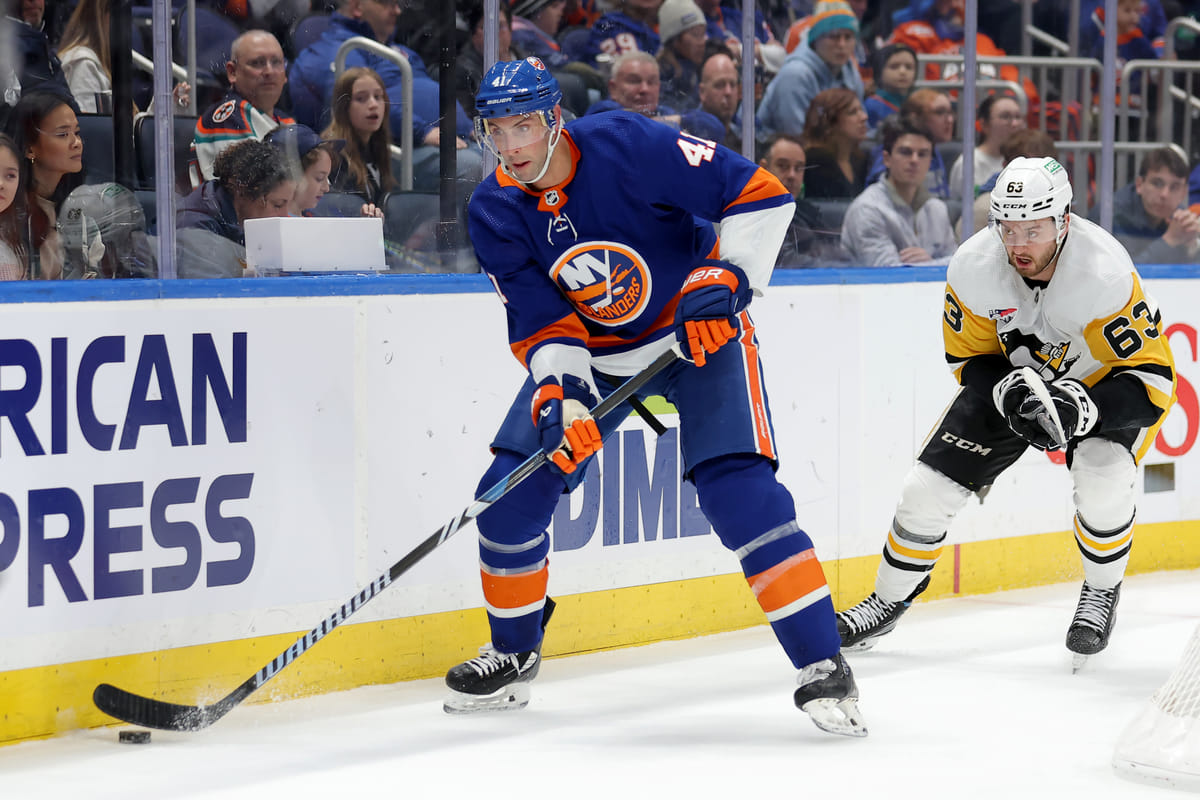5 New York Islanders players who may not return next season feat. Cal ...