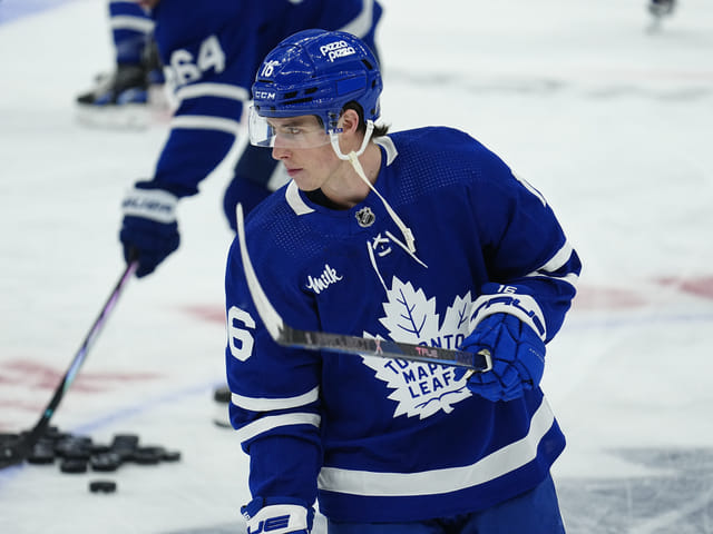 "Forgot to track Pasta" - Leafs fans rip into Mitch Marner after ...