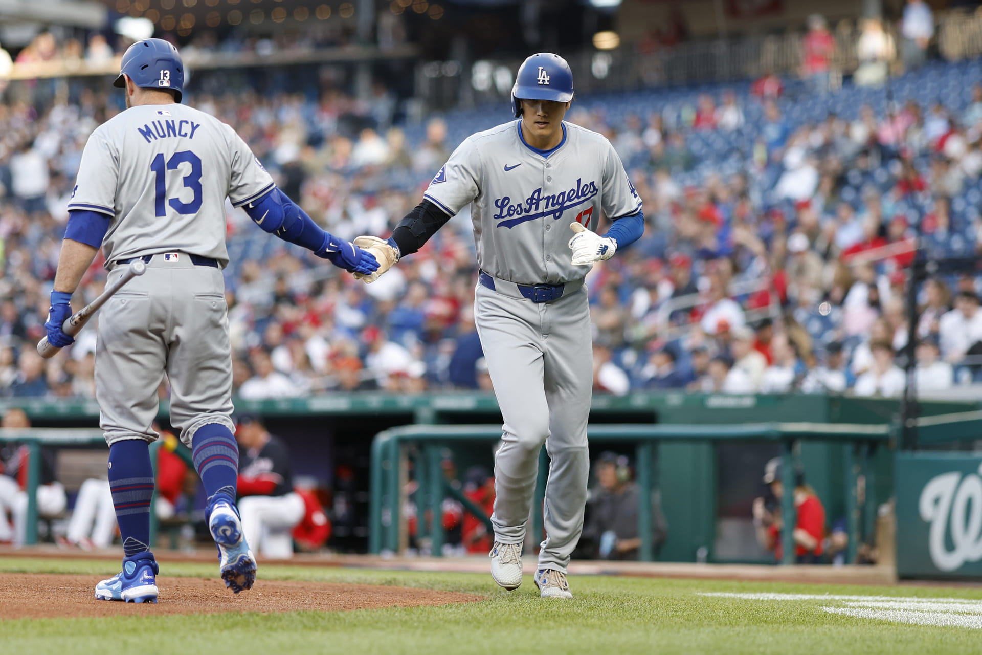 "Team is absolutely cruising right now" - Dodgers fans elated as Max ...