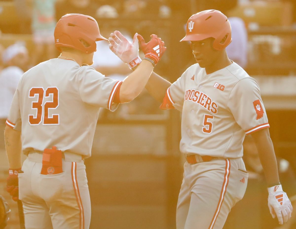 WATCH: Fans pick out their favorite college baseball players ft ...