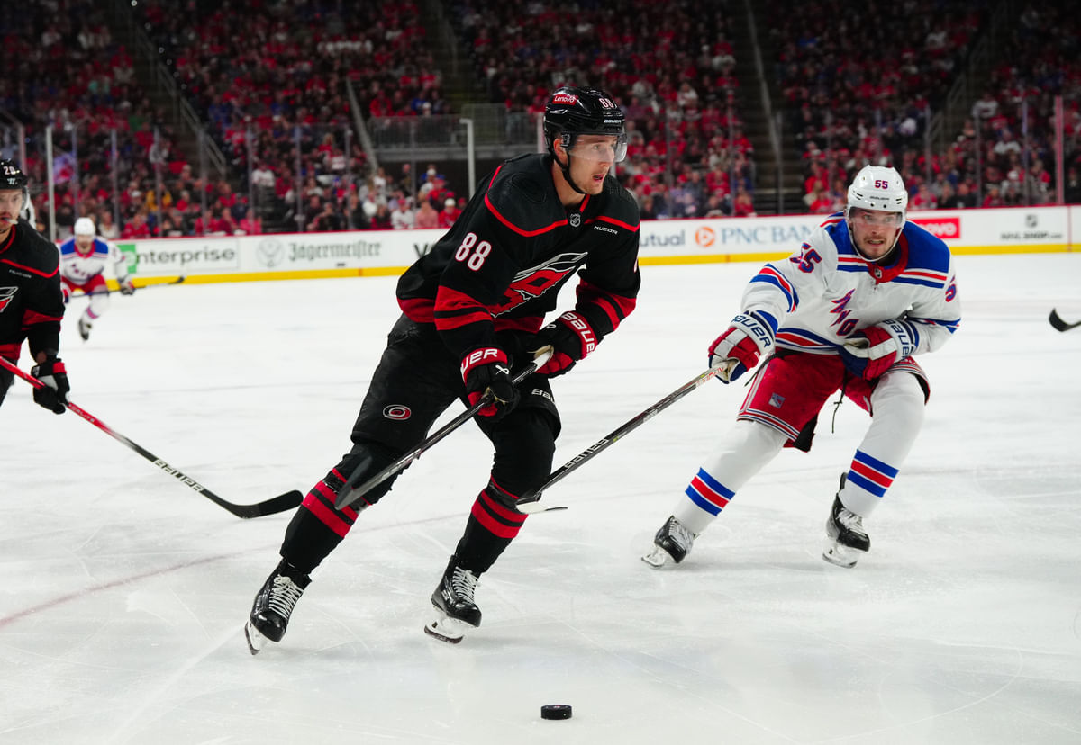 Martin Necas addresses trade rumors out of Carolina Hurricanes with ...