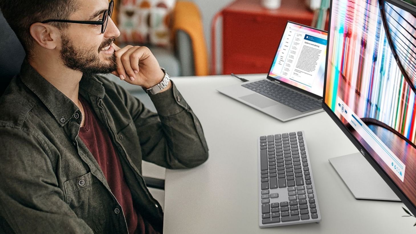 24-inch vs 32-inch monitor: Which one is better for gaming?