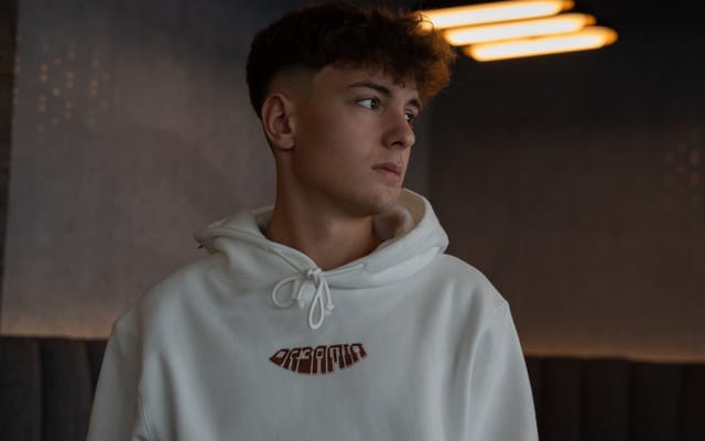 "Either I'm winning this f**king s**t or I'm gone" - Twitch streamer ...