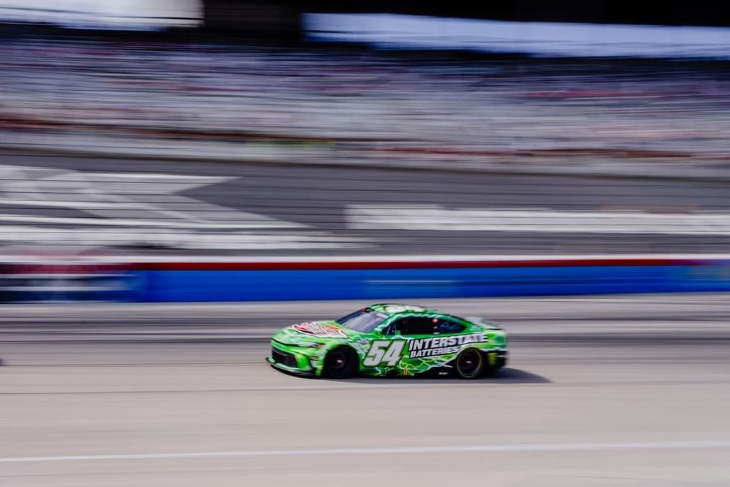 Why do NASCAR drivers drive counter clockwise?