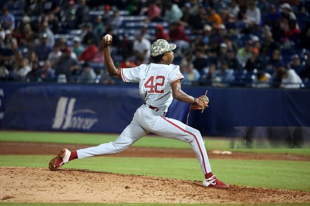 Who are Alton Davis’ parents? Meet Alton and Ivy Walker-Davis