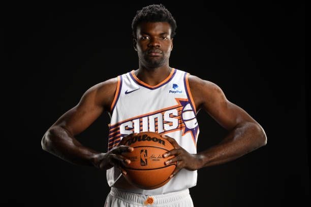 Udoka Azubuike's Contract Breakdown, Salary Cap Details, Bonuses, Terms ...