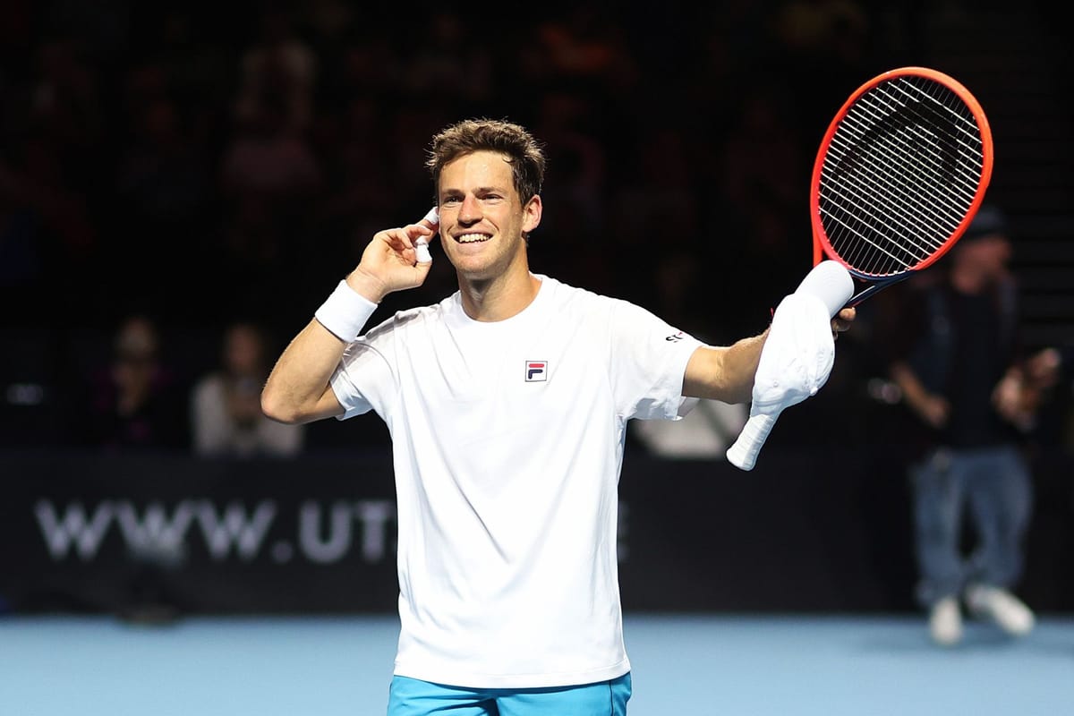 WATCH: Diego Schwartzman breaks down in tears while addressing French ...