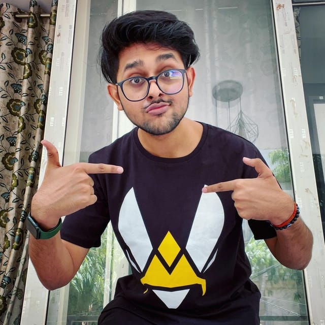 Rachitroo's Profile, Net Worth, Age, Height, Relationships, FAQs