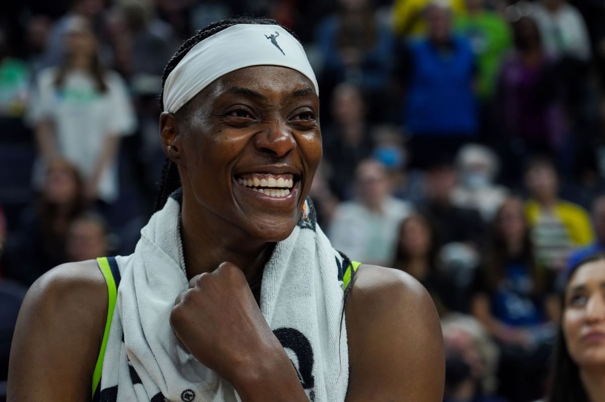 5 WNBA players with the most 15-point, 15-rebound games in regular season