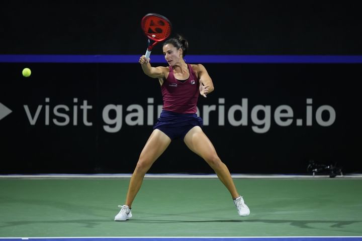 WATCH: Emma Navarro gets hilariously rejected by little girl after ...