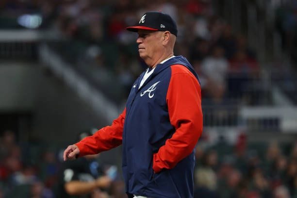 Who is the Atlanta Braves manager as of 2024?