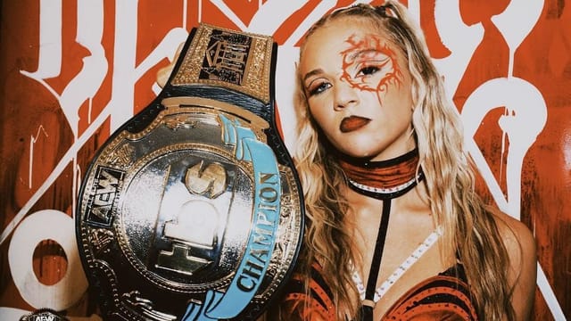 Julia Hart confirms her rumored AEW status