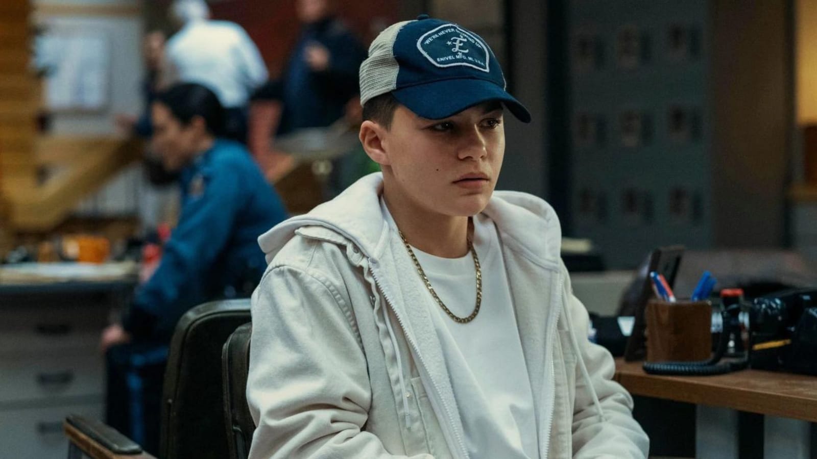 under the bridge cast vs real life: All Under the Bridge characters in ...