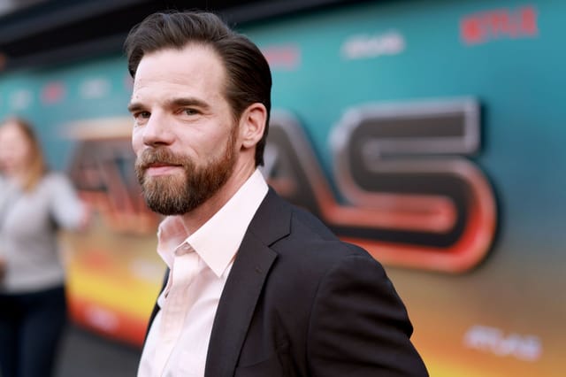 atlas: What role does Shang-Chi actor Simu Liu play in Atlas? Netflix ...