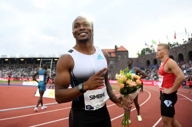 "Akani Simbine is having the time of his track life"- Fans react to the ...