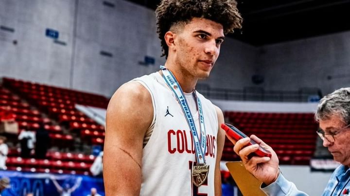 5-star forward Cameron Boozer shows off his skill as Nike EYBL’s ...