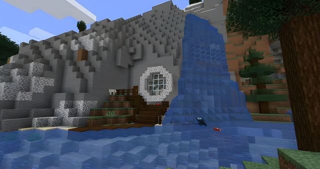 7 best Minecraft waterfall base builds