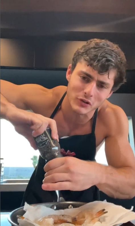 How much is Itsqcp's Net Worth in 2024?