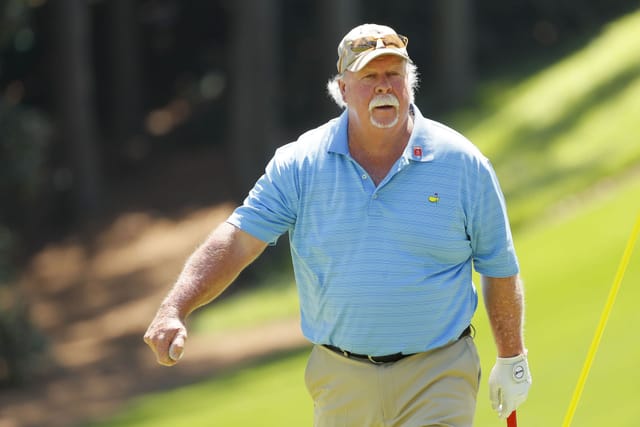 5 oldest golfers to win a PGA Tour tournament